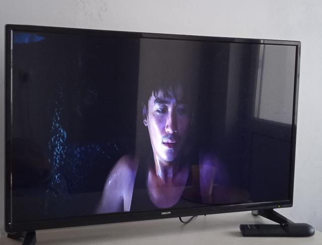 Продаю тв dexp, + пульт, + доставка